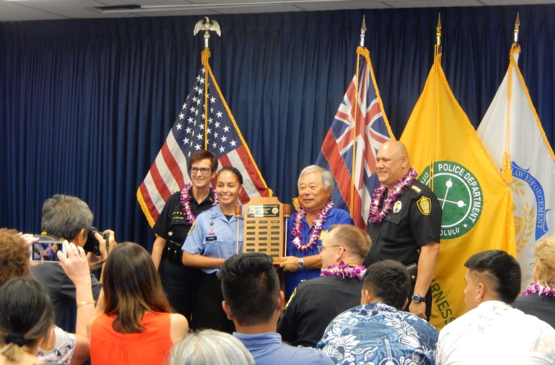 Law Enforcement Explorers Program (L.E.E.P.) - Honolulu Police Department