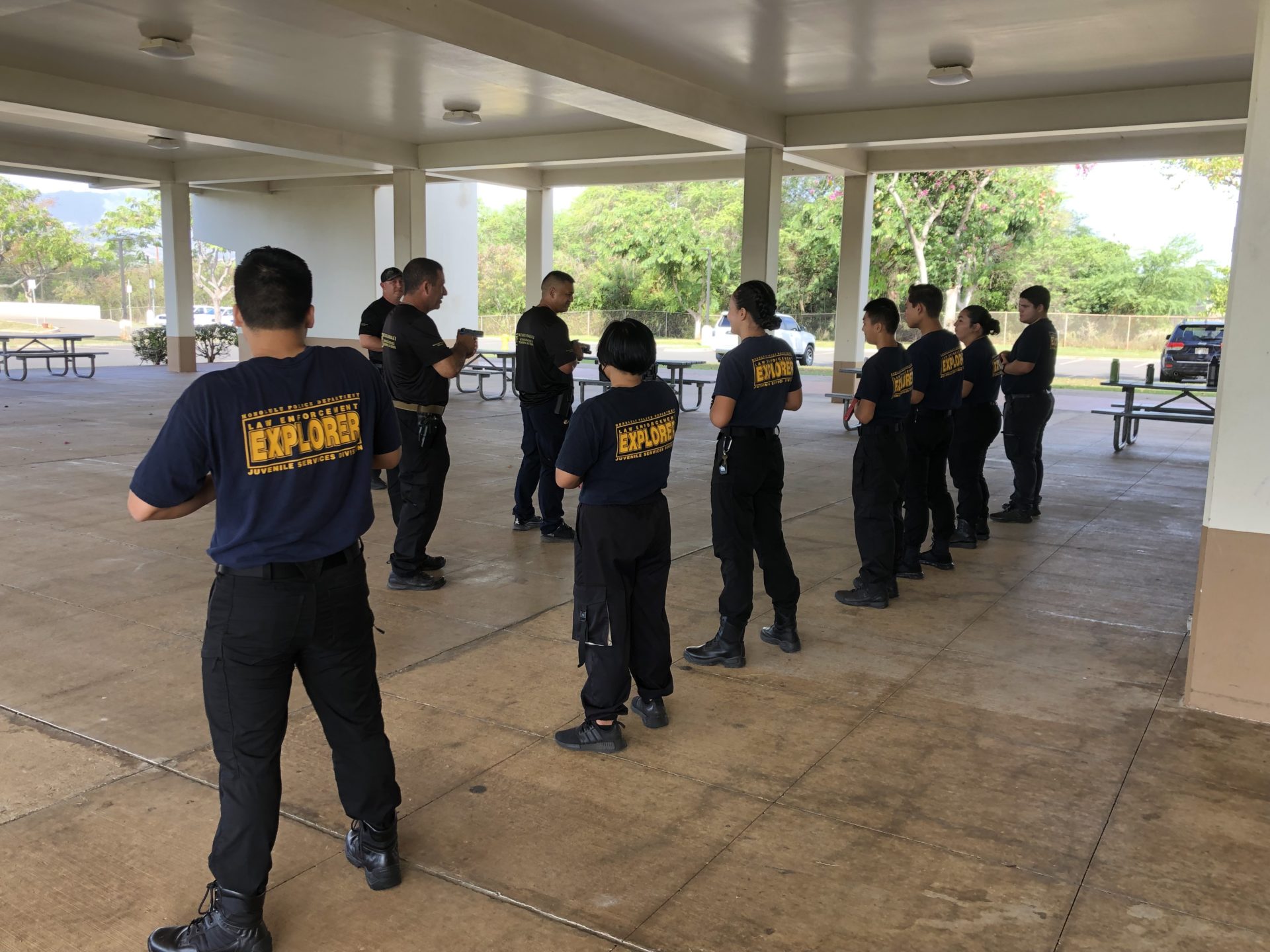 Law Enforcement Explorers Program (L.E.E.P.) - Honolulu Police Department